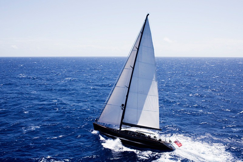 Yacht MOONBIRD, Fitzroy Yachts Limited | CHARTERWORLD Luxury Superyacht ...